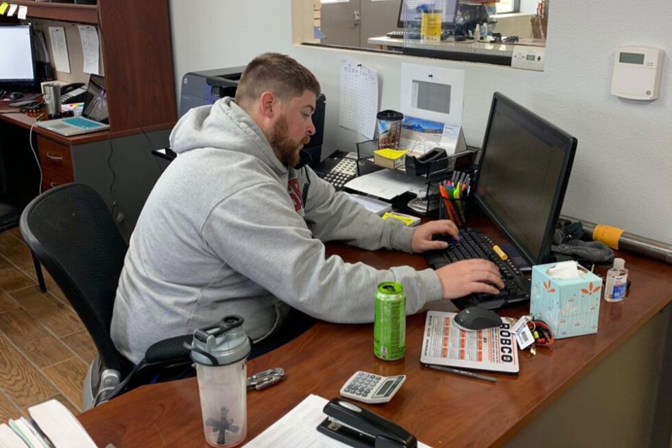 PT Hose & Bearing + Wyoming Bearing and Supply - Custom Hydraulic Hose ...